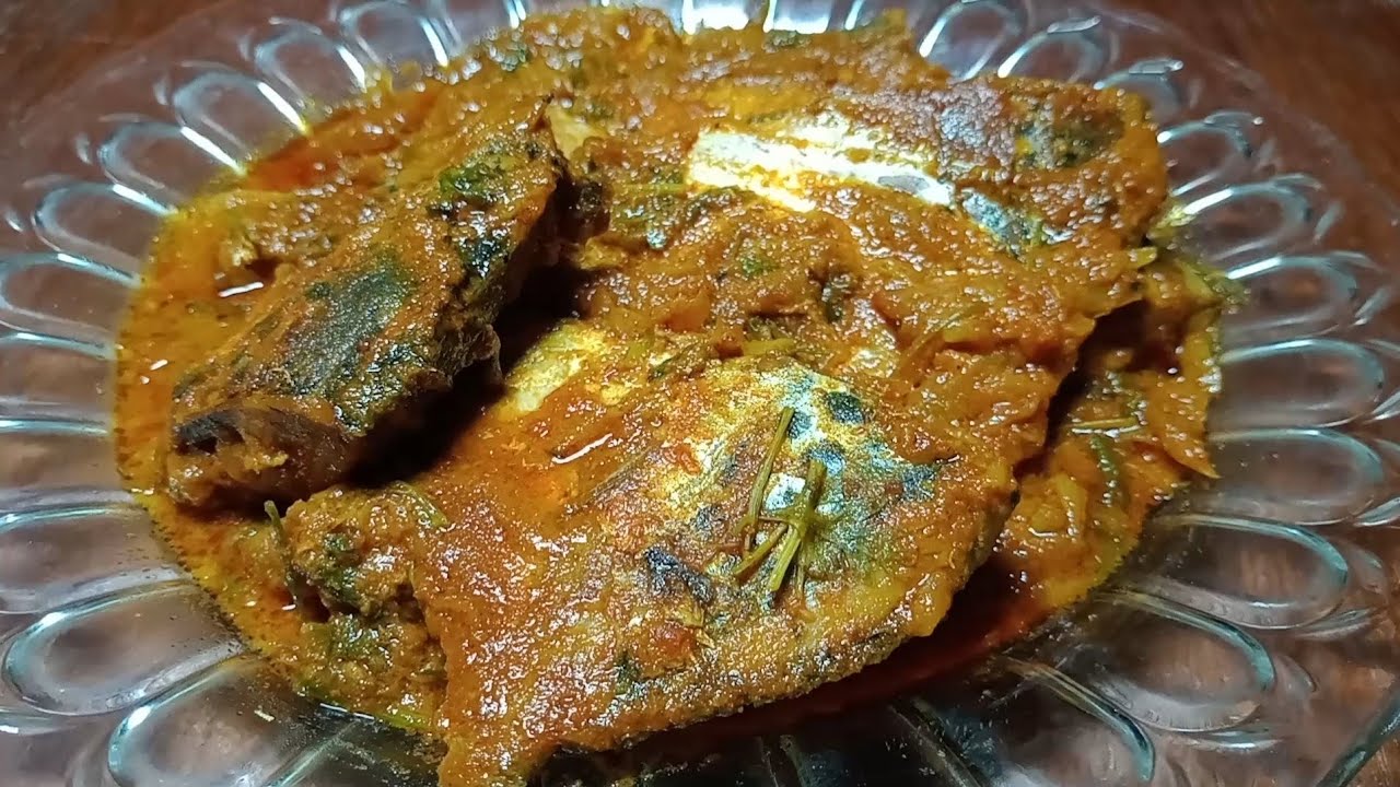 চিত্রা বা পায়রা মাছ ভূনা / Chitra fish Vhuna recipe. - YouTube