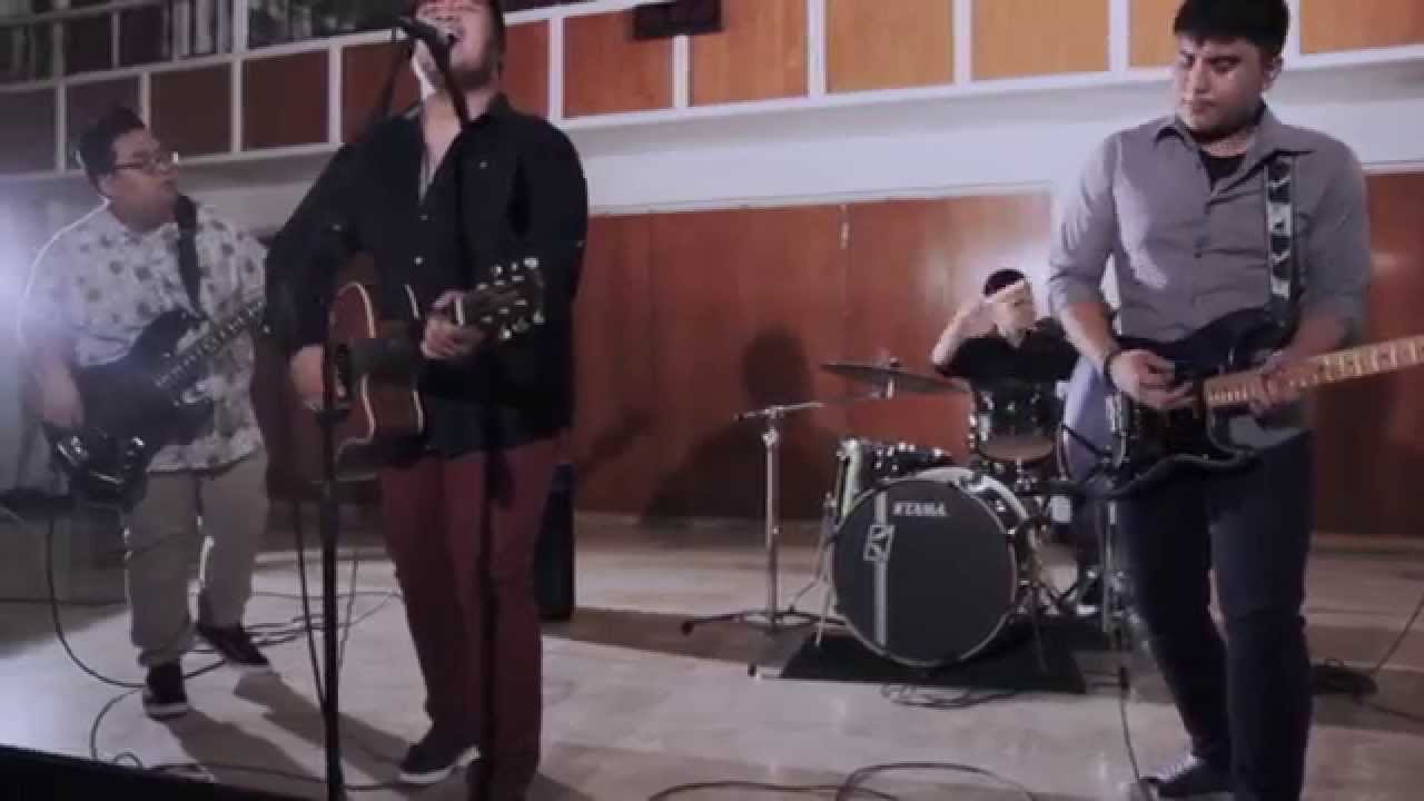 Agsunta - Head Over Heels (Official Music Video) - YouTube