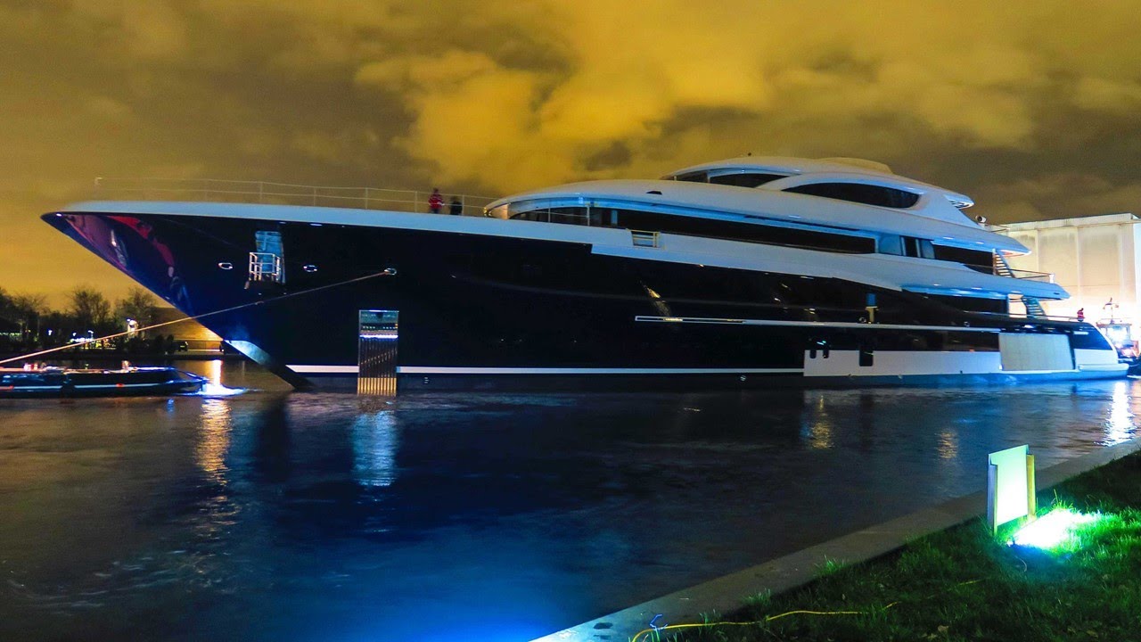 Feadship 72.85m/ 239ft Podium launch video - YouTube