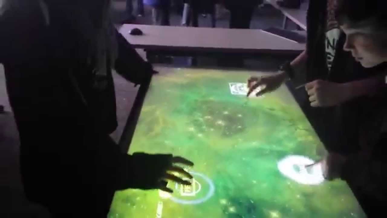 Multiplayer games on multitouch tables - YouTube