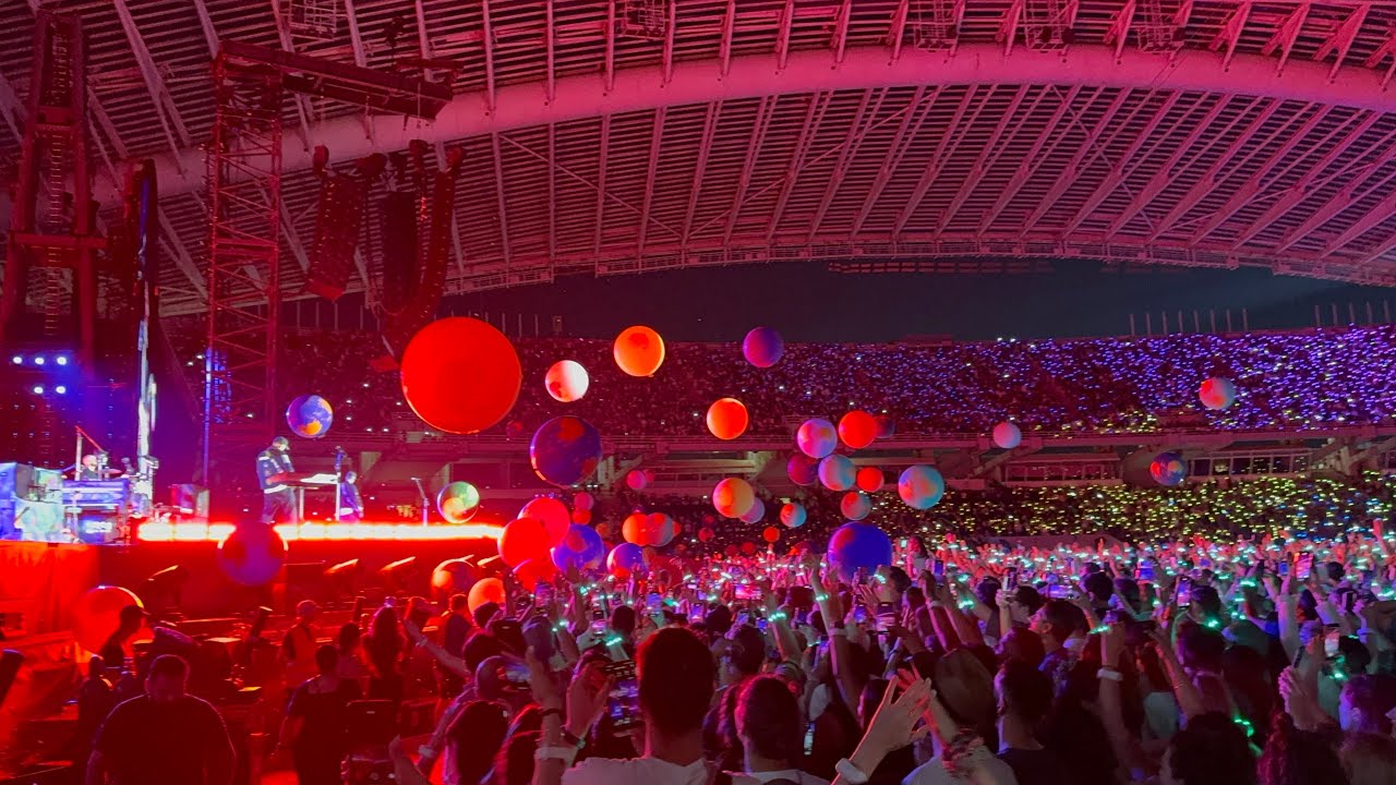 Coldplay - Paradise (Live in Athens, June 8th 2024) - YouTube