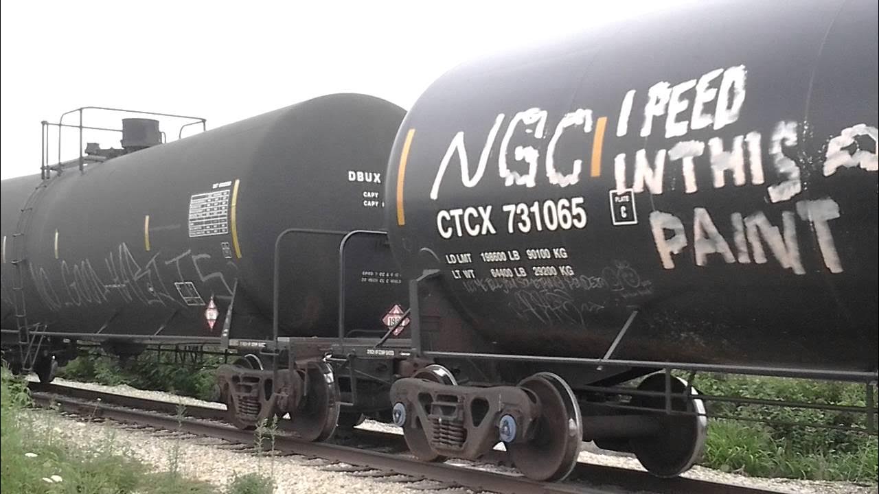 IANR 1502 and 3809 drop off cars for TRANSCO in Oelwein Iowa - YouTube