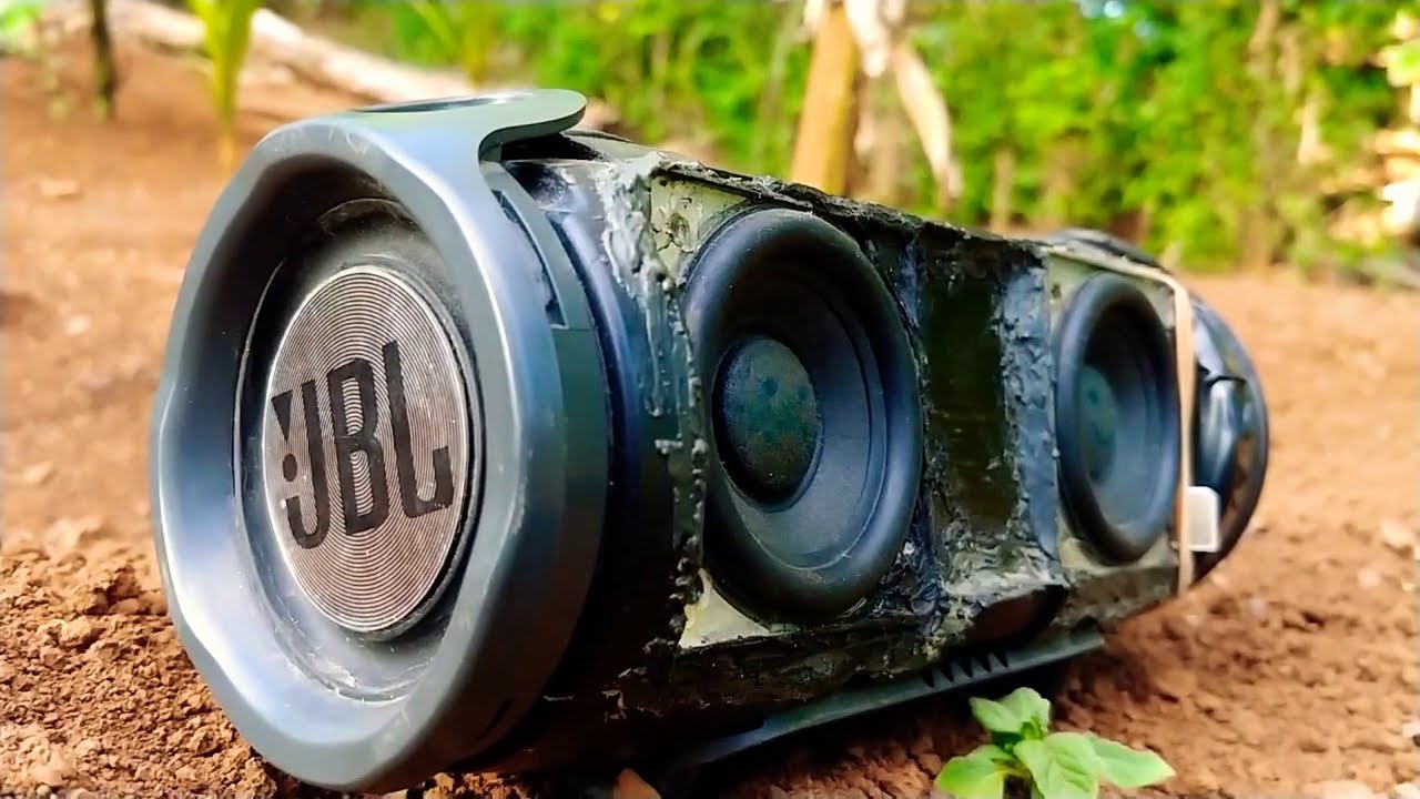 Huge Air Leak // Fake JBL Xtreme Fail upgraded - YouTube