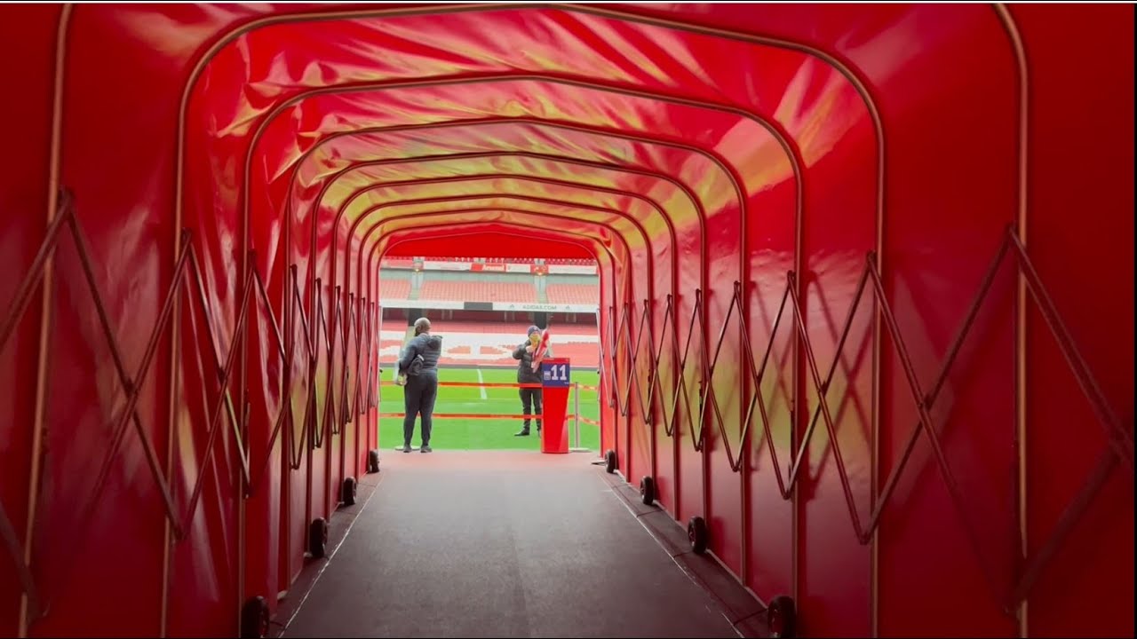 TOURING ARSENAL STADIUM & THE TRAINING GROUNDS. - YouTube