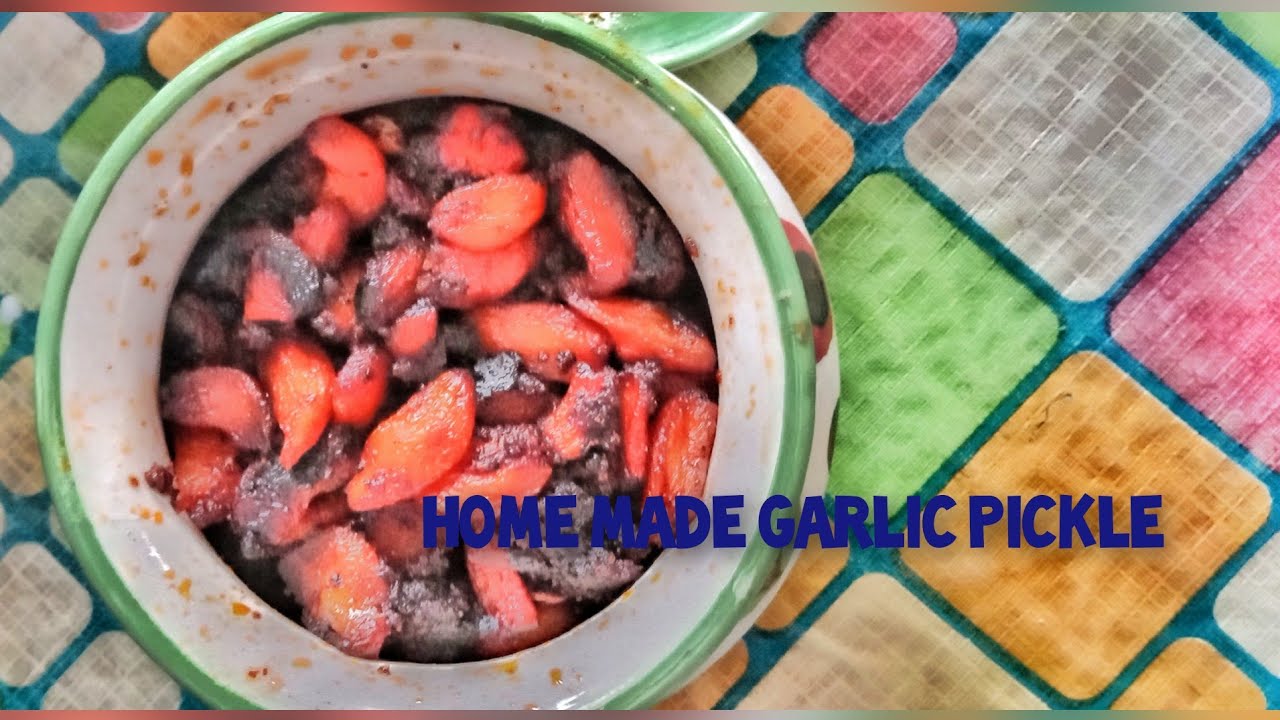 Home made Garlic Pickle / Poondu oorugai / Pickle recipe - YouTube