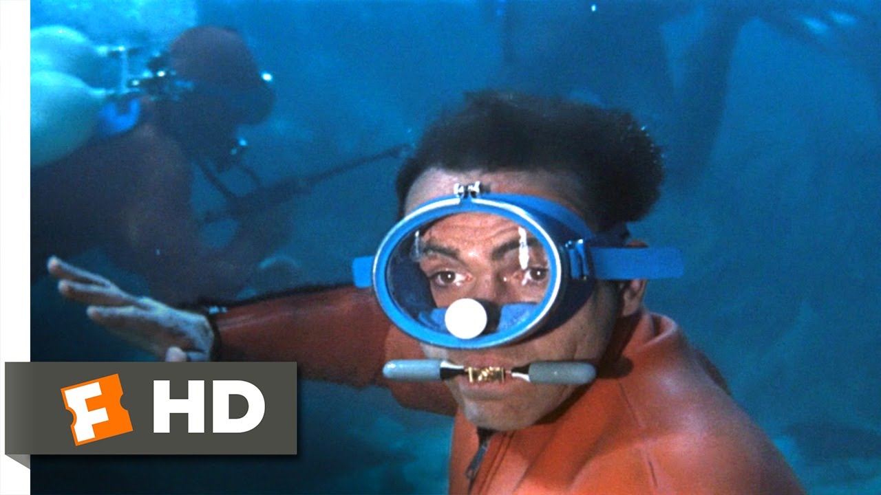 Thunderball (9/10) Movie CLIP - Bond Enters the Battle (1965) HD - YouTube