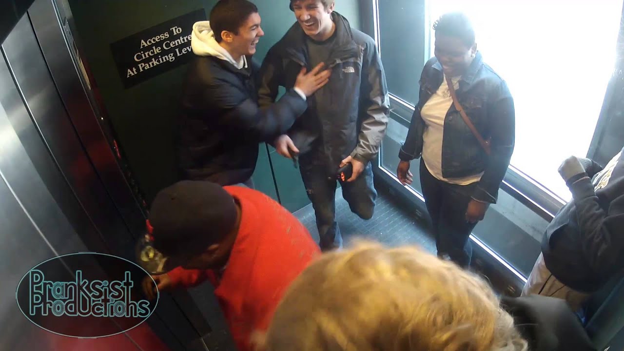 FUNNIEST ELEVATOR RIDE EVER - YouTube