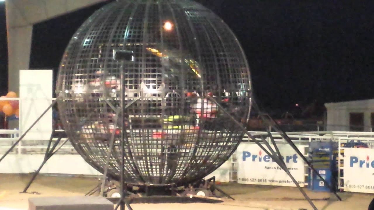 Shriners Circus - 5 Motorcycles in Sphere - YouTube
