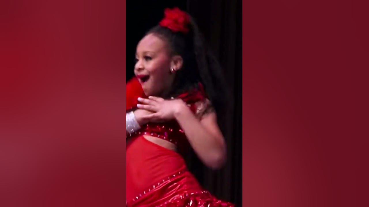 I Did A Dance Moms Edit Of One Of Nias Solos So Hope U Enjoyi Dont Own This Video😅🤪😅💙🦋 Youtube