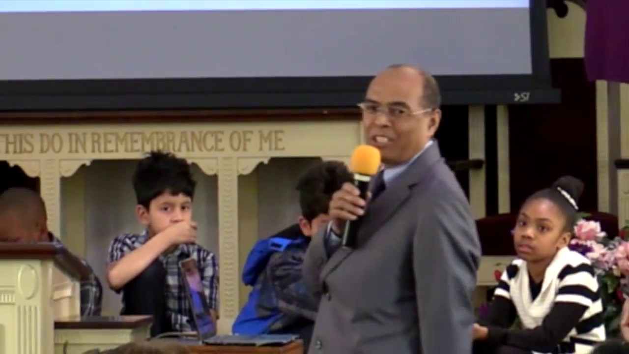 Be Humble- Children Story - YouTube