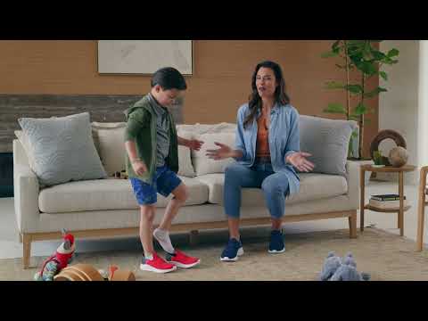 Skechers Hands Free Slip-ins® Kinder-Werbespot