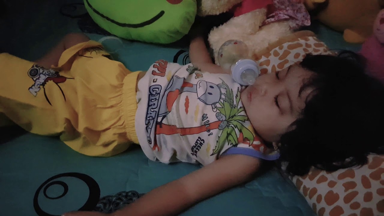 Snoring Princess..😅😅😅😆 - YouTube