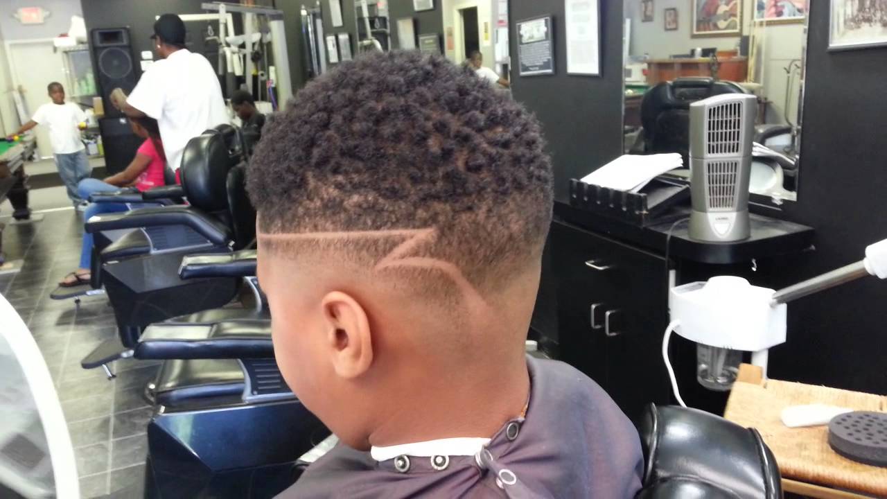 Nappy high top fade /how to use big tx nappy dred sp - YouTube