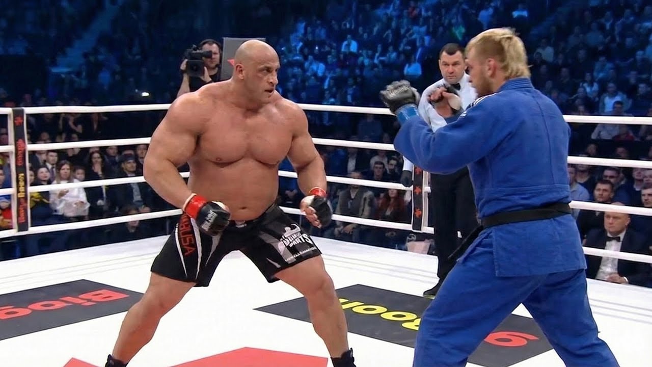 Bodybuilders Thought Raw Power Was Enough — Real Fighting Proved Them ...