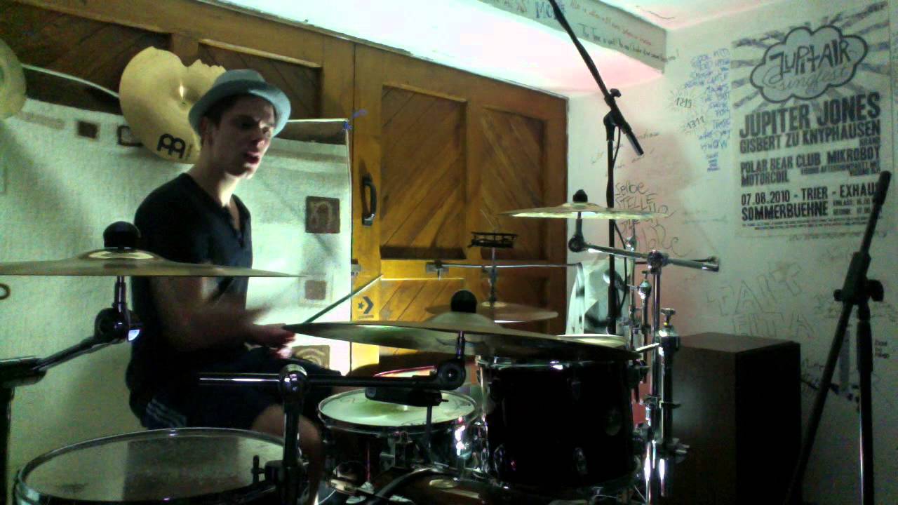 CREATIVE CASTLE - Techno Drums - YouTube