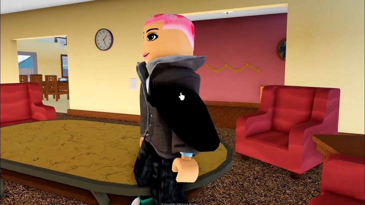 Trimming random players hair in neighbors ( Roblox Neighbors) - YouTube