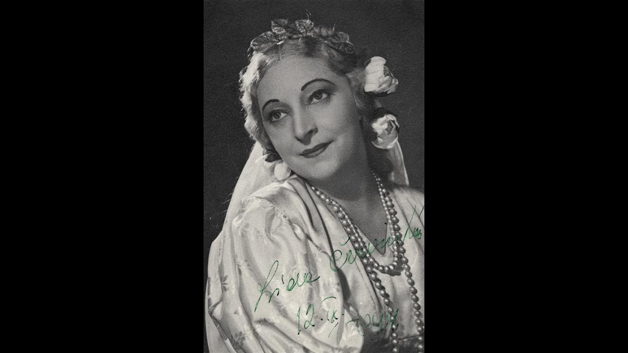 Ludmila Červinková: Necitelná vodní moci (Rusalka) - YouTube