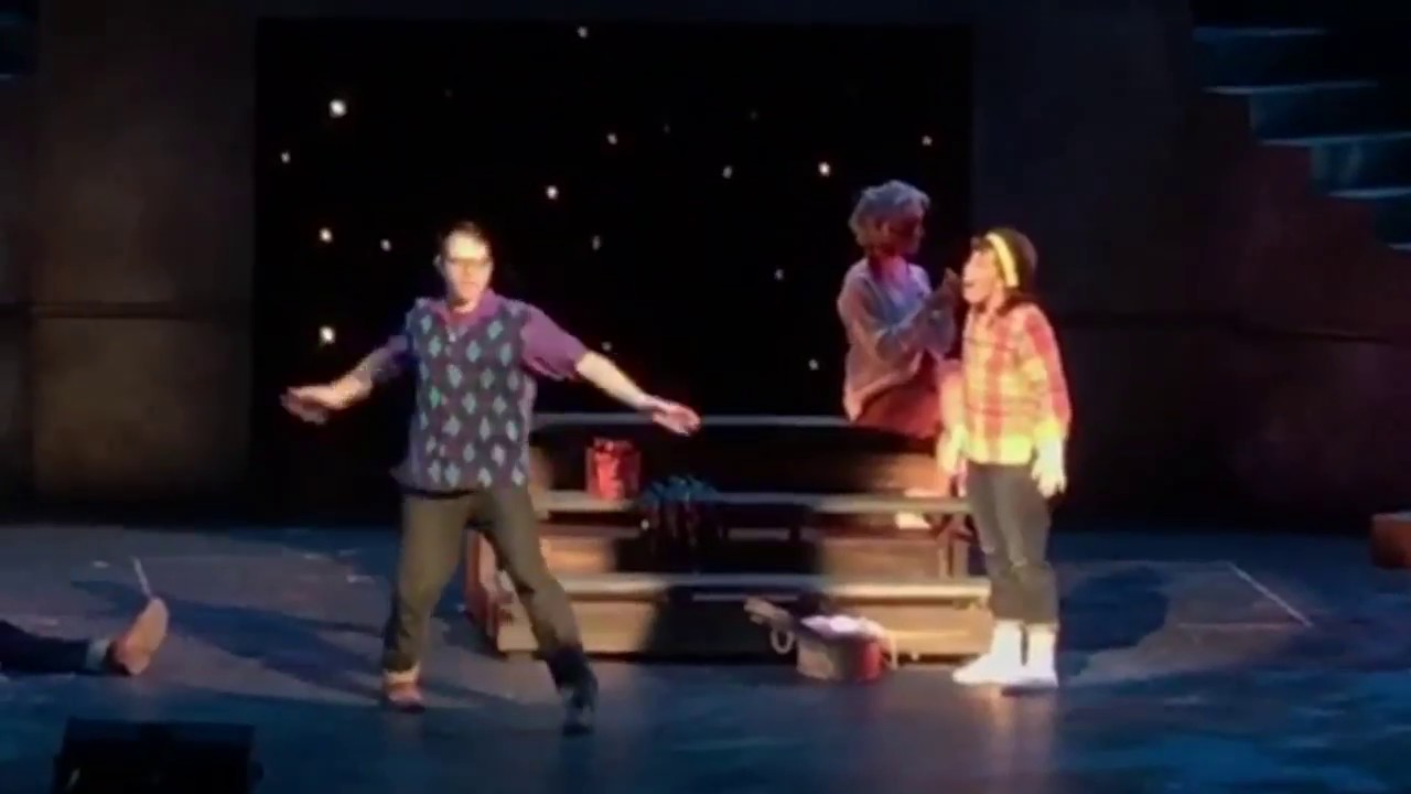 "Mooning" from Grease - Scott Duell and Kathleen Cameron - YouTube
