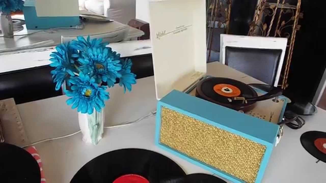 Mitchell record player - YouTube