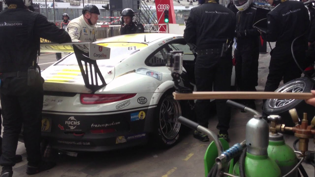 24h Nurburgring 2015 Pit Stop, Porsche GT3 cup + Mercedes SLS + Bmw Z4 ...