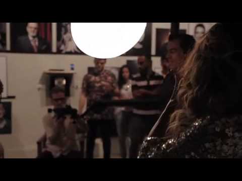 Making Of de capa - Veja o que rolou no ensaio de Sabrina Sato para a NOVA de março