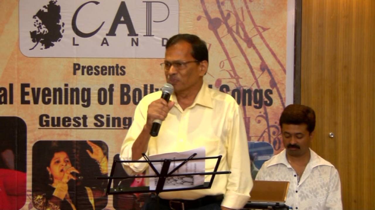 Deewane ka naam toh poocho by Brij Garg at Jashn 7 - YouTube