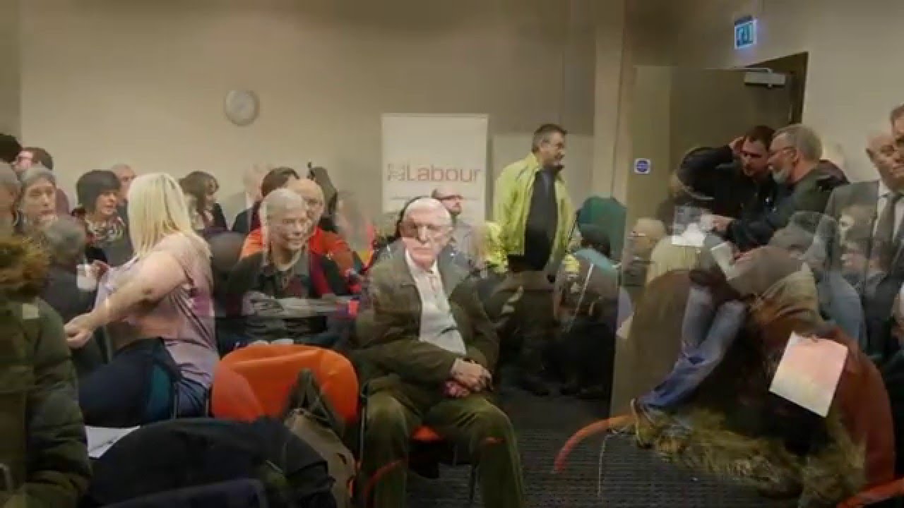 Labour Party members in Northern Ireland - YouTube