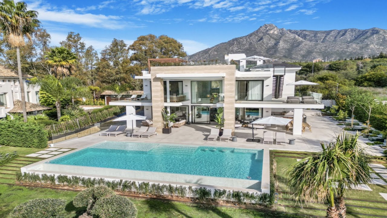 Exclusive Villa: Luxury Living on Marbella's Golden Mile | €6.500.000 ...