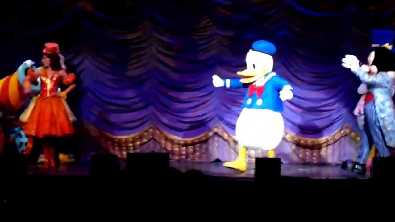 MICKEY'S MAGIC SHOW - YouTube