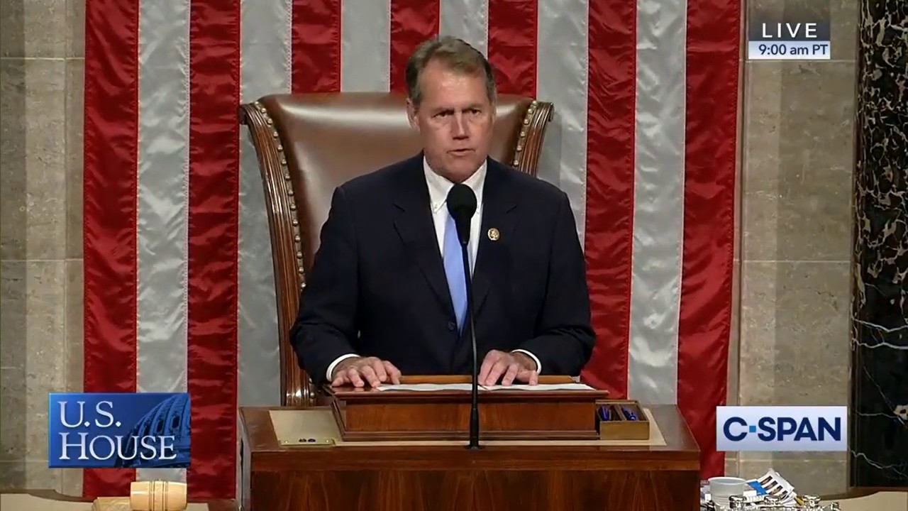 Congressman Ed Case calls the House to order to begin the legislative ...