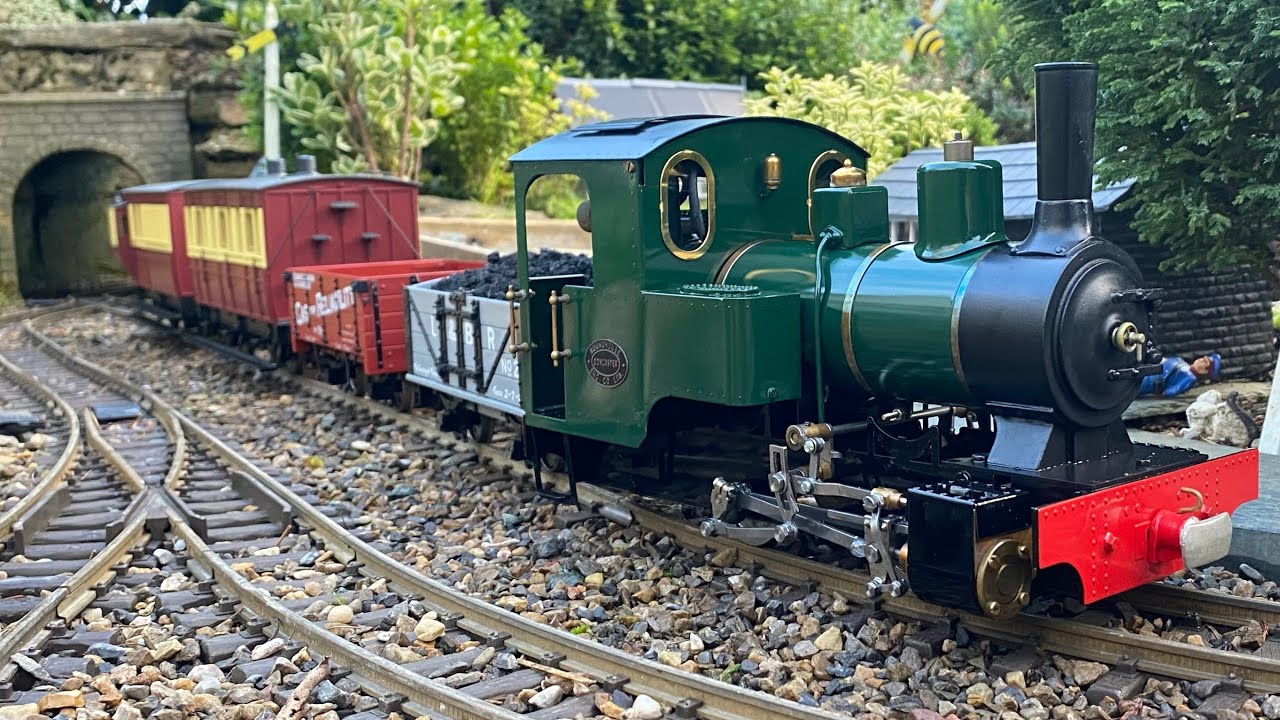 Roundhouse Billy running a mixed train - YouTube