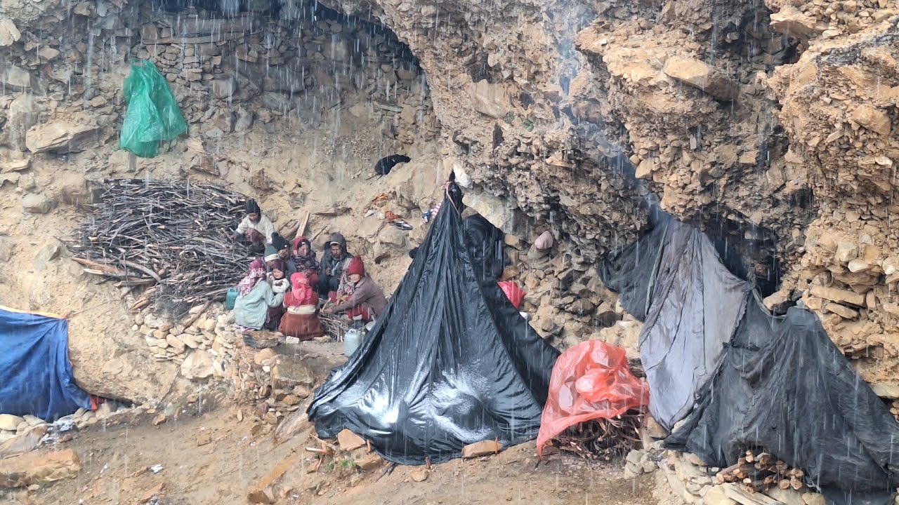 Life in Winter at Nepali Nomadic । Daily Village Life in a Snowy । Organic Food Cooking And ...