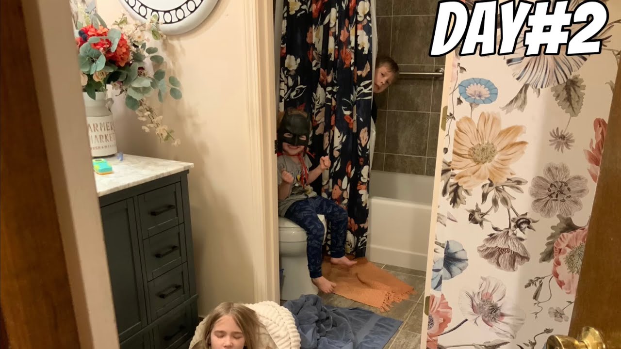 Last to leave the bathroom wins $10,000 DOLLARS! 😰 - YouTube