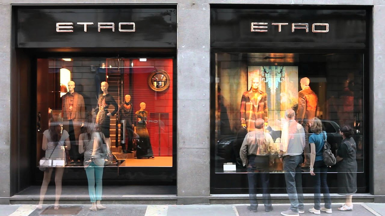 ETRO VISUAL MERCHANDISING - YouTube