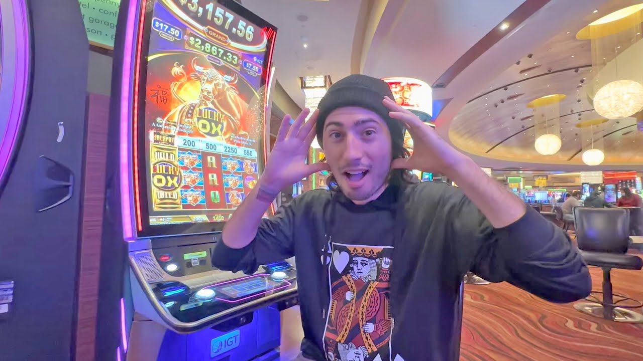 My UNFORGETTABLE Slot Session With Pompsie Slots In Las Vegas! 😁 - YouTube