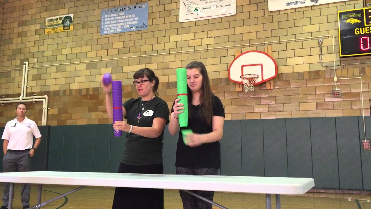 Bayless Junior High - Minute to Win It #4 - YouTube