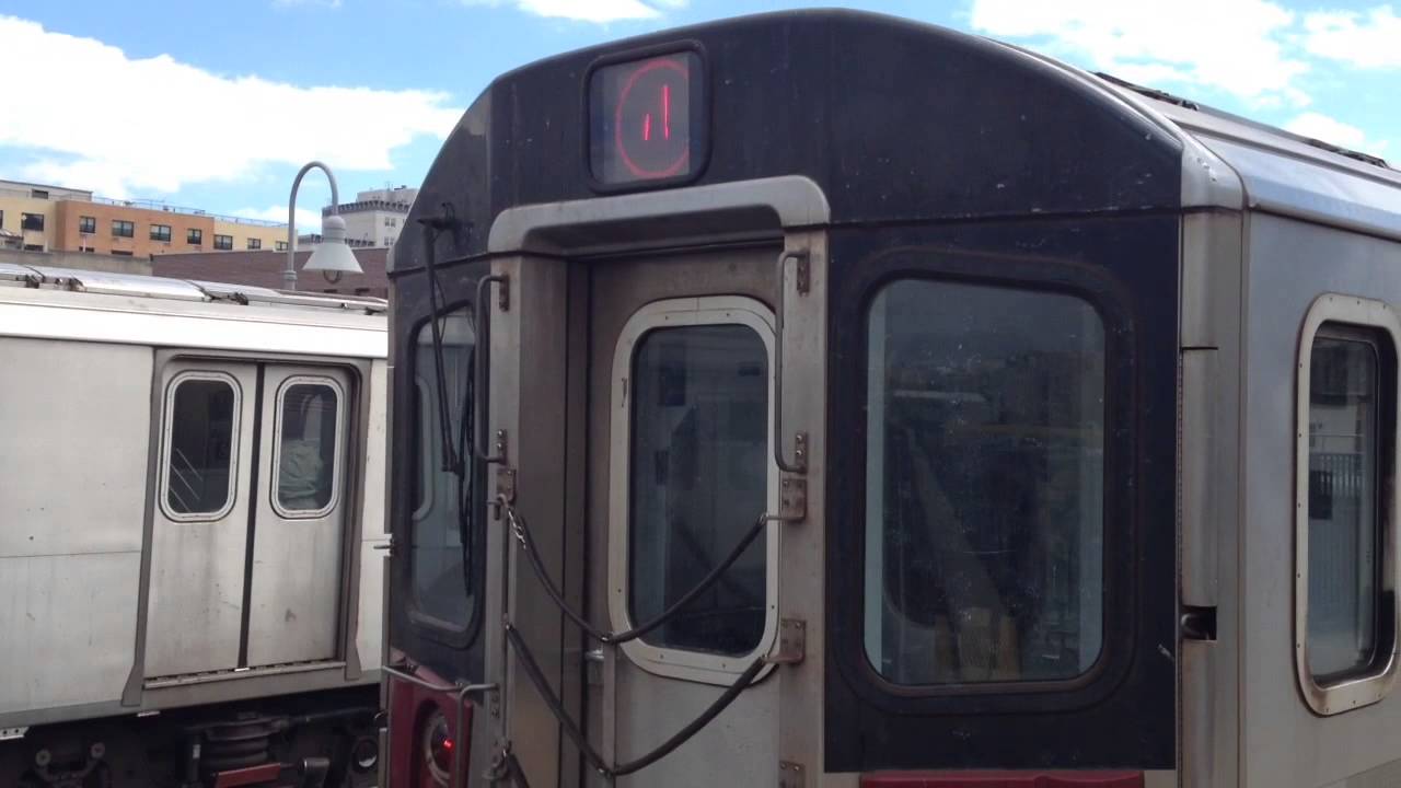(4) Train Arriving @ 183 Street and Leaving 176 Street - YouTube