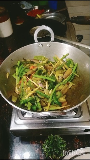 brinda van ki mati||sabhi|mix vegetable recipe with khatta sabji # ...