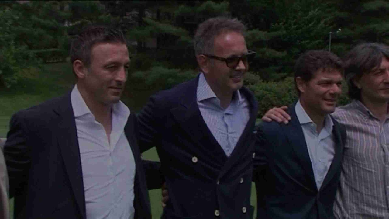 Welcome Siniša! | AC Milan Official - YouTube