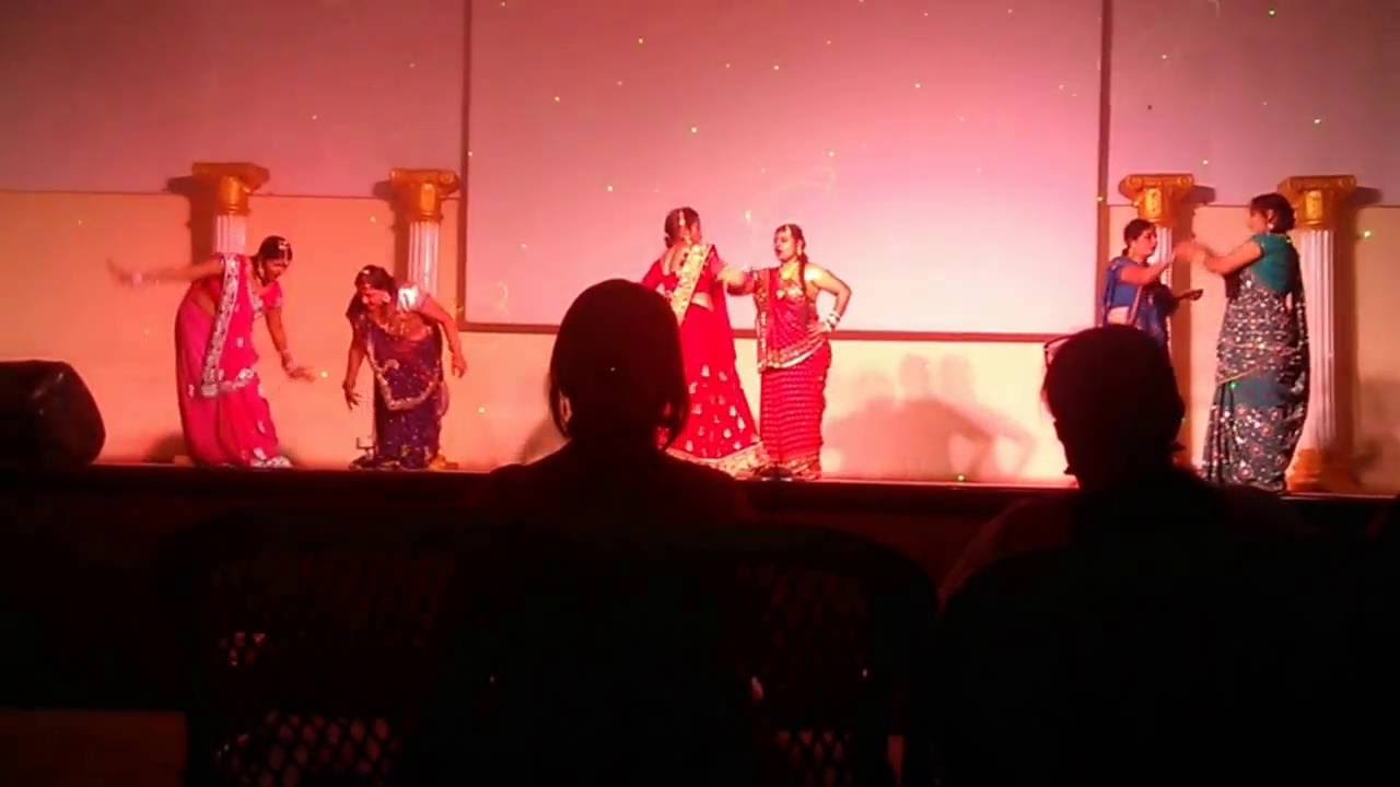 Bihari folk dance......first prize - YouTube