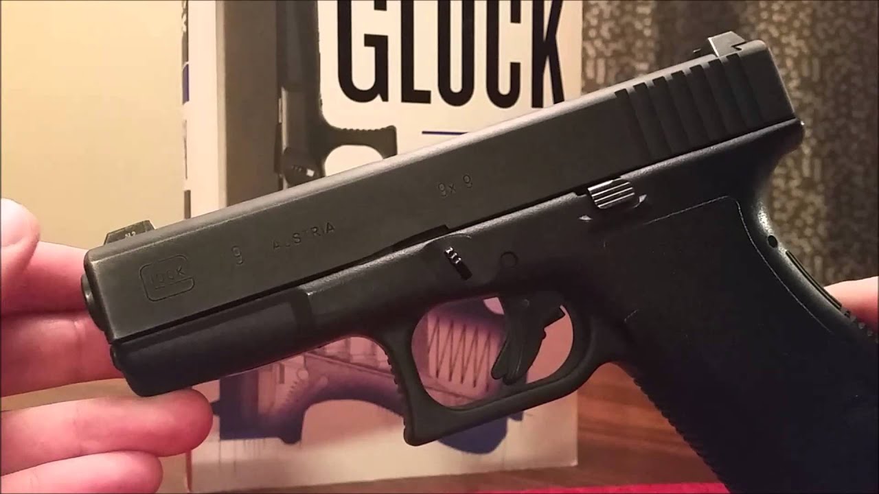 Glock 19 Gen 2: Long-term EDC Love - YouTube