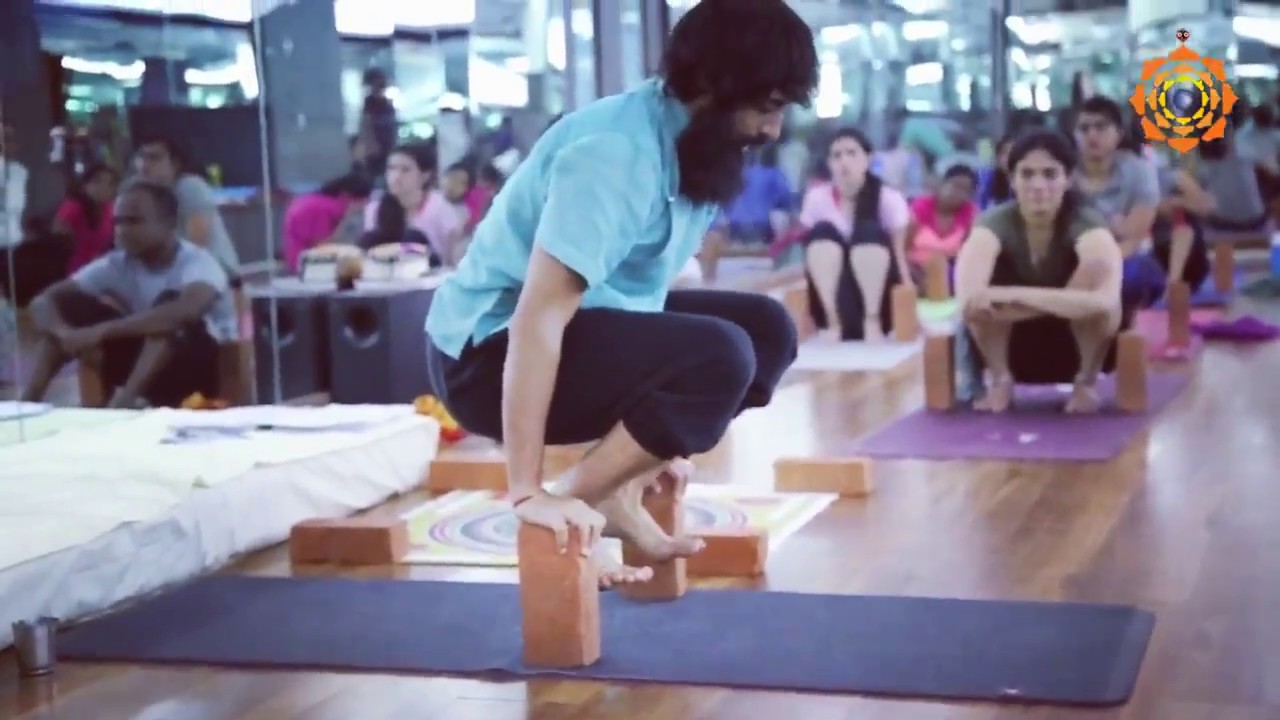 Akshar Power Yoga Teachers Training with Grand Master Akshar - YouTube