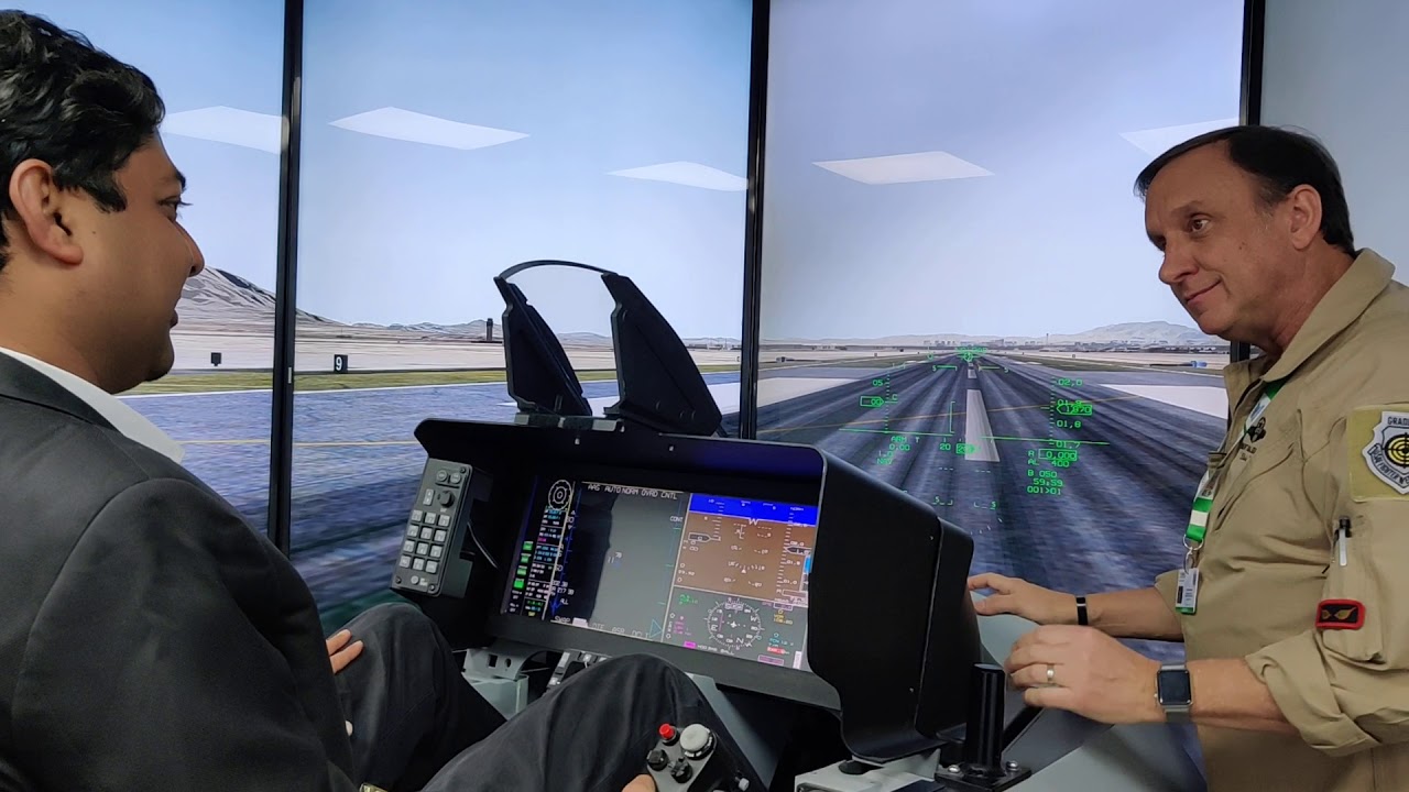 Learning to fly on Lockheed Martin ' Simulator. - YouTube