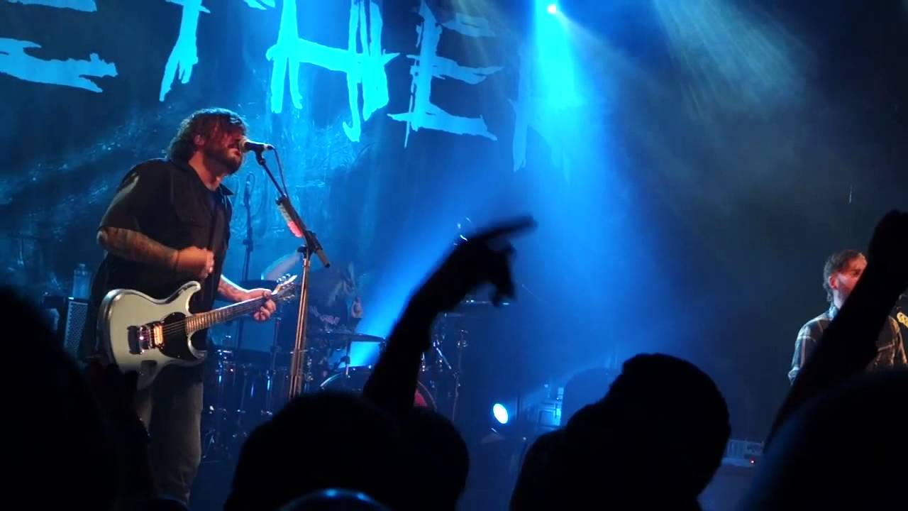 Seether - Breakdown Live @ Paris Bataclan - YouTube
