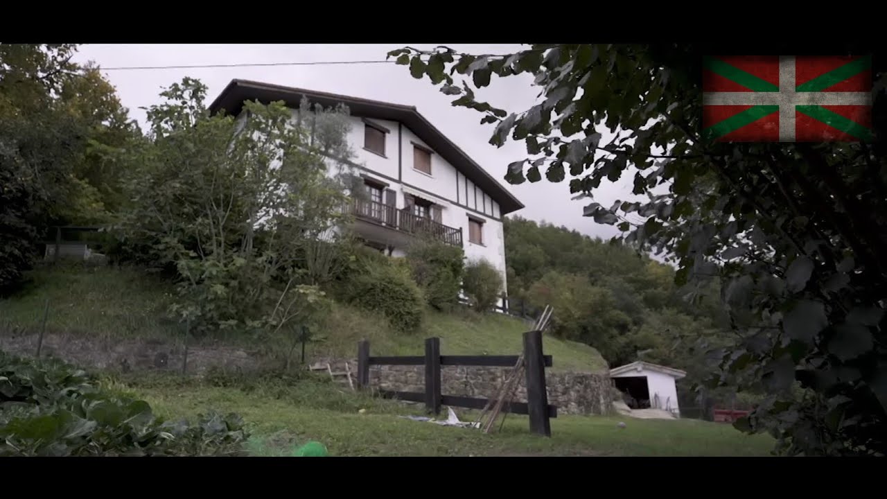 El "caserío" de Txillarre amb Pello Rubio. - YouTube