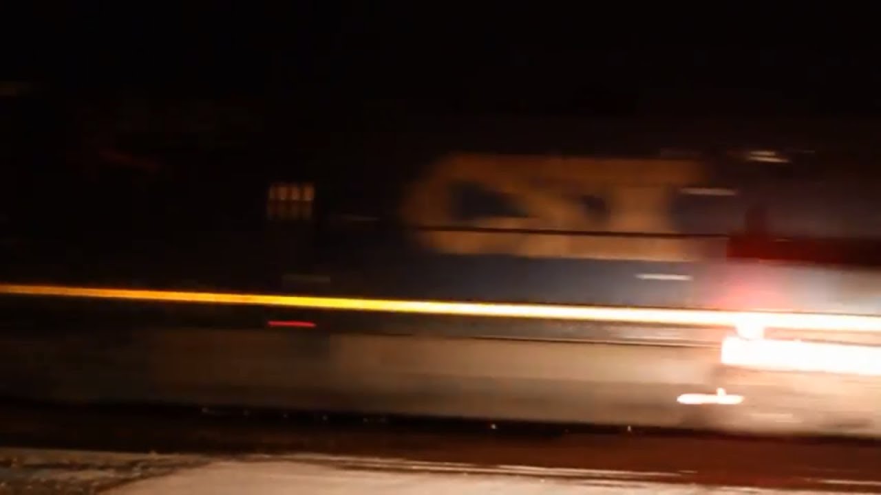 CSX 778 and 783 Outside Guthrie, Kentucky - YouTube