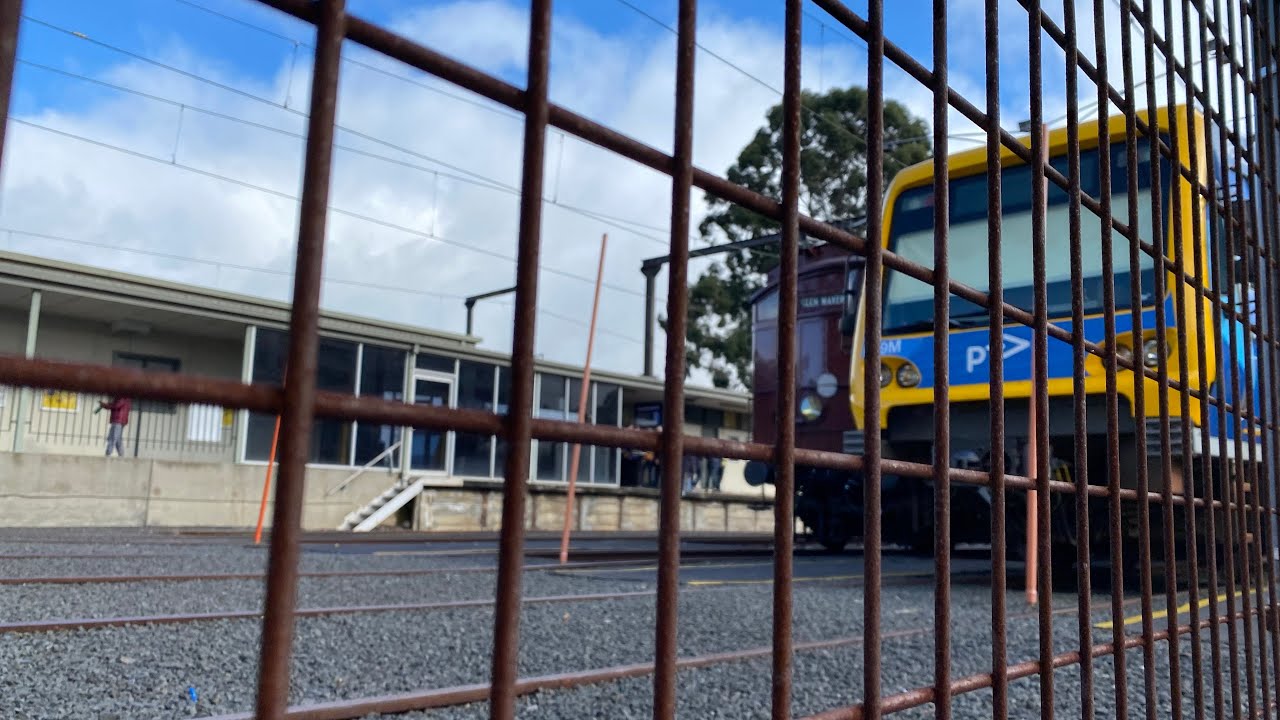 Trains At Glen Waverley ft the Steamrail Victoria Tait set - YouTube