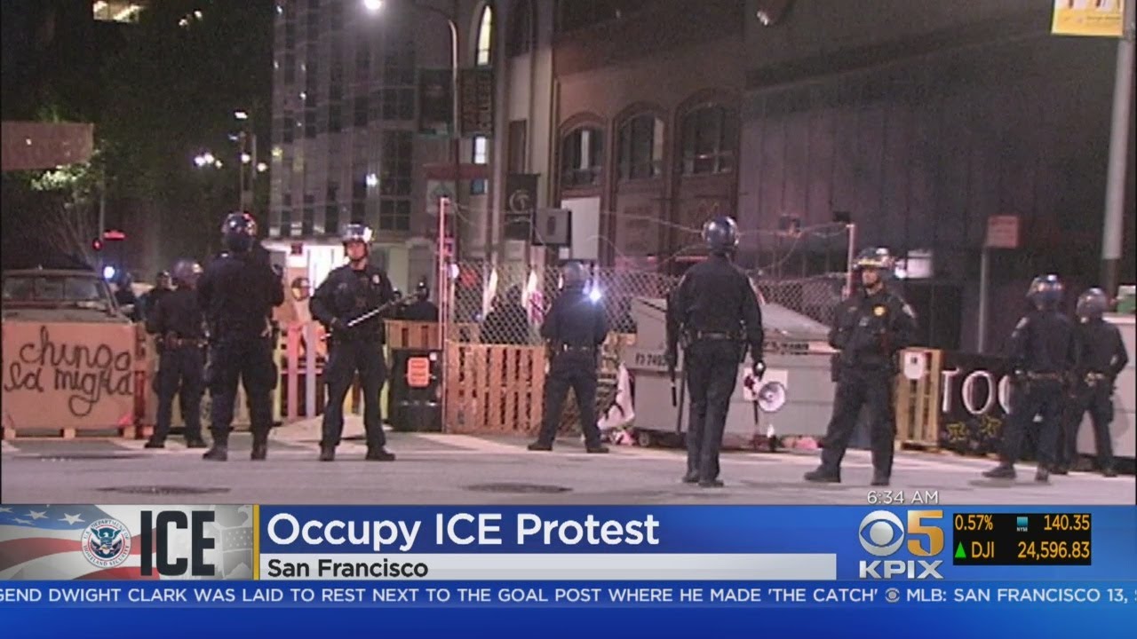 ICE Protest Outside San Francisco Immigration Offices Ends - YouTube