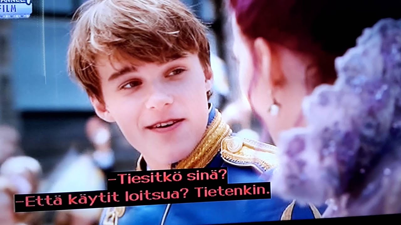 Descendants movie romantic scene - YouTube