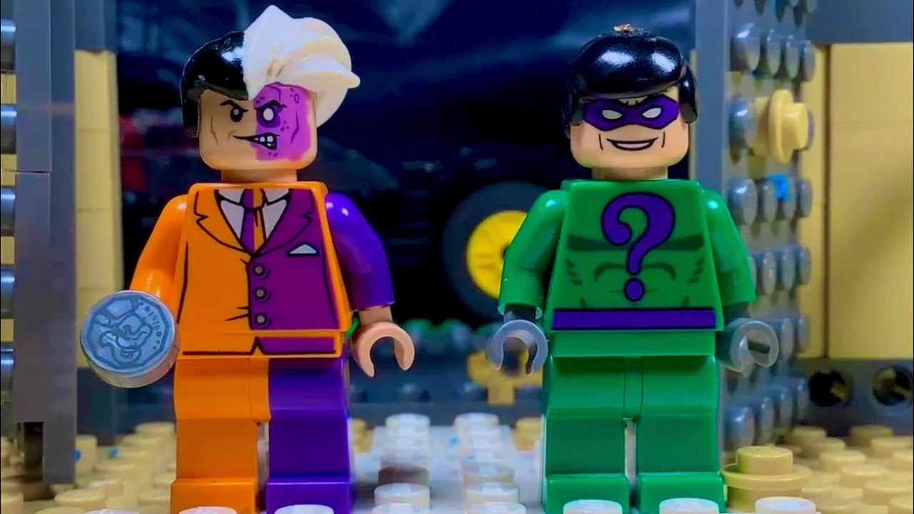 LEGO Batman - Two-Face Chase - YouTube